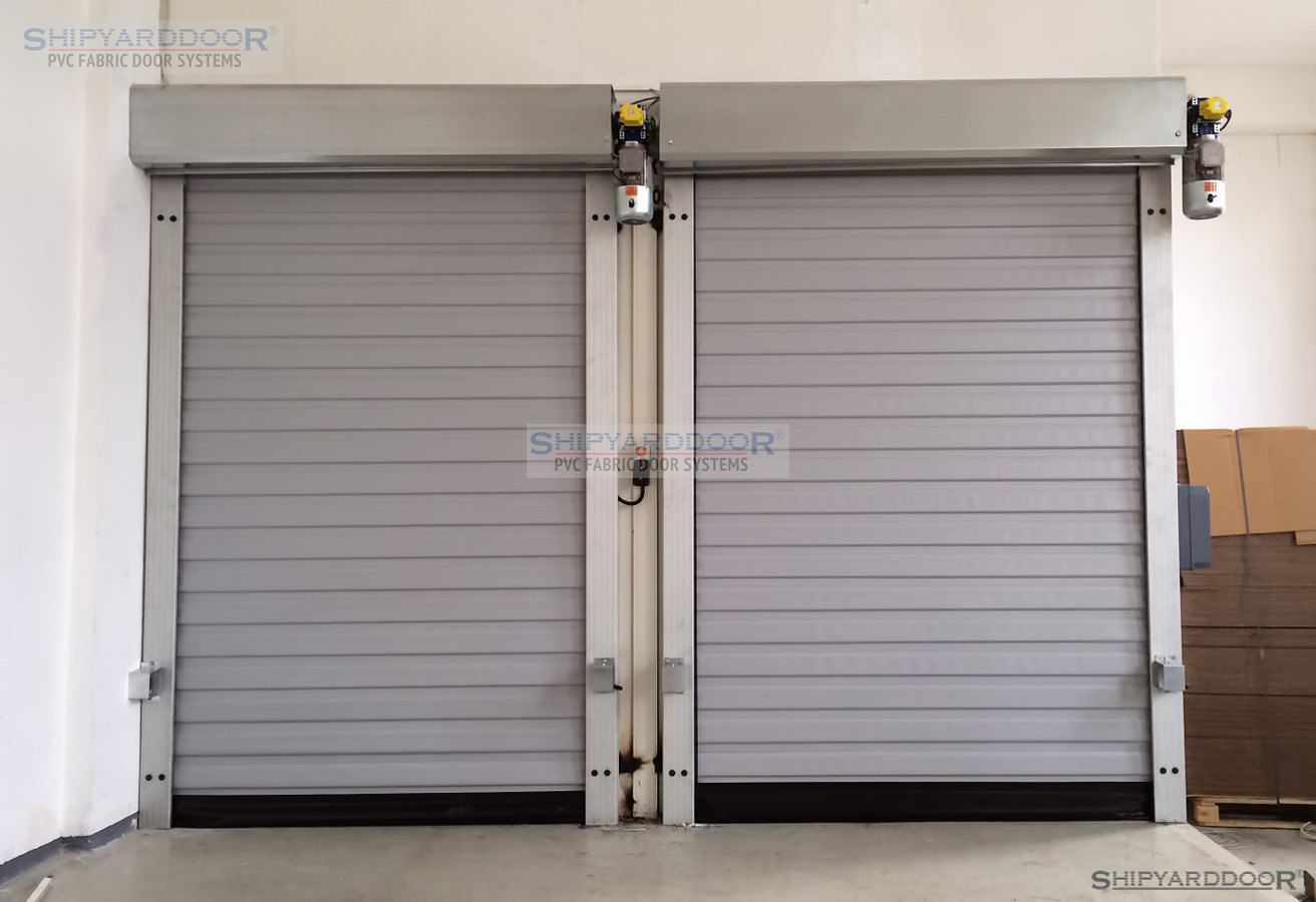 High speed goods lift door - The Hybrid ® Rigid Door